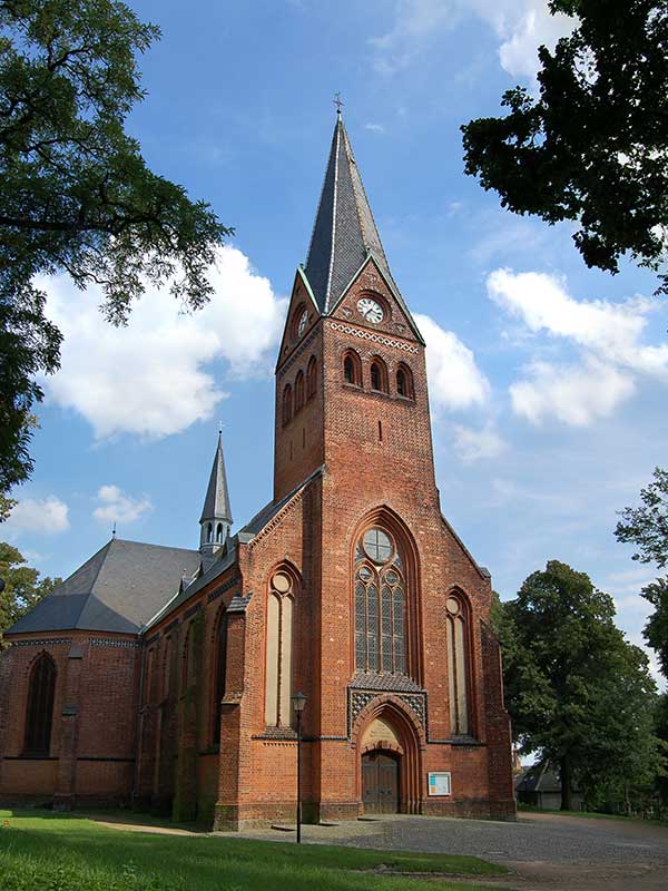 Church Liability Insurance - Alloy Insurance